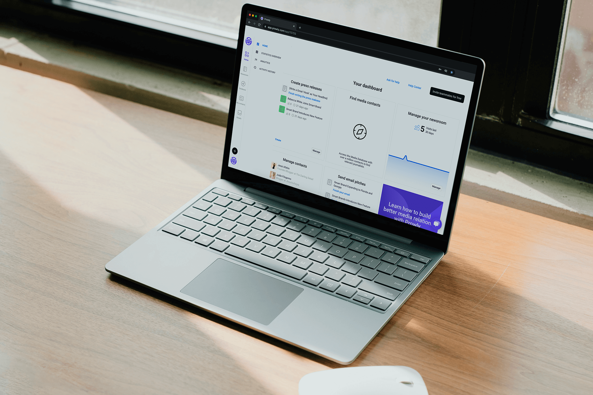 6 Reasons to Choose Prowly PR Software (With Reviews)